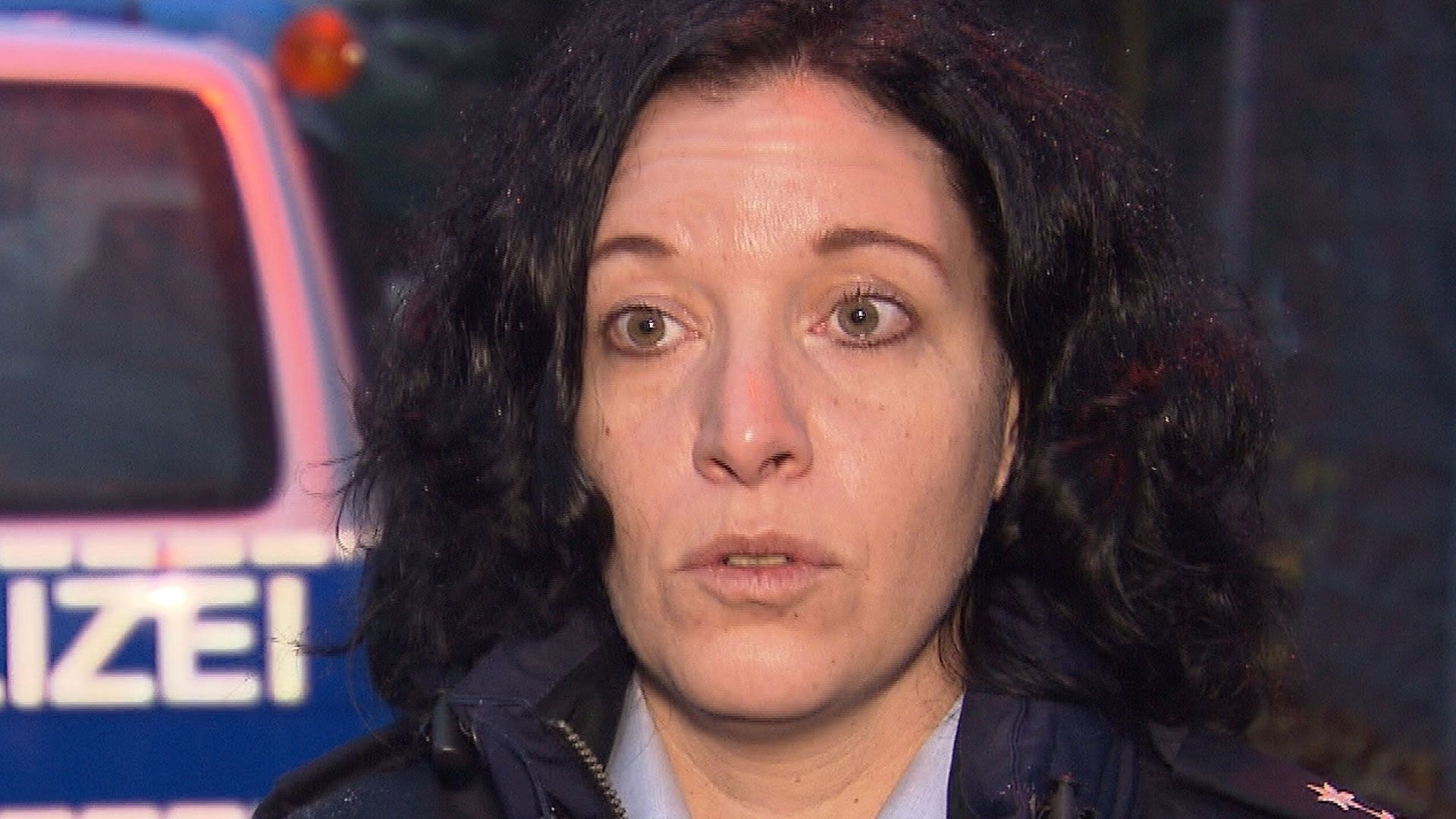 Auf Streife Staffel 12 Folge 103: Handzeichen für häusliche Gewalt ...