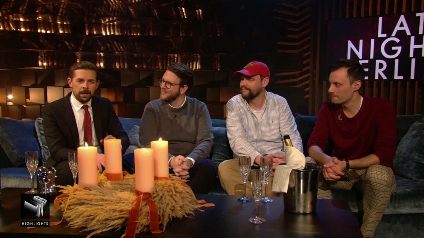Late Night Berlin - mit Klaas Heufer-Umlauf Staffel 2019 Folge 27: Late ... Late Night Berlin - mit Klaas Heufer-Umlauf Staffel 2019 Folge 27: Late ...