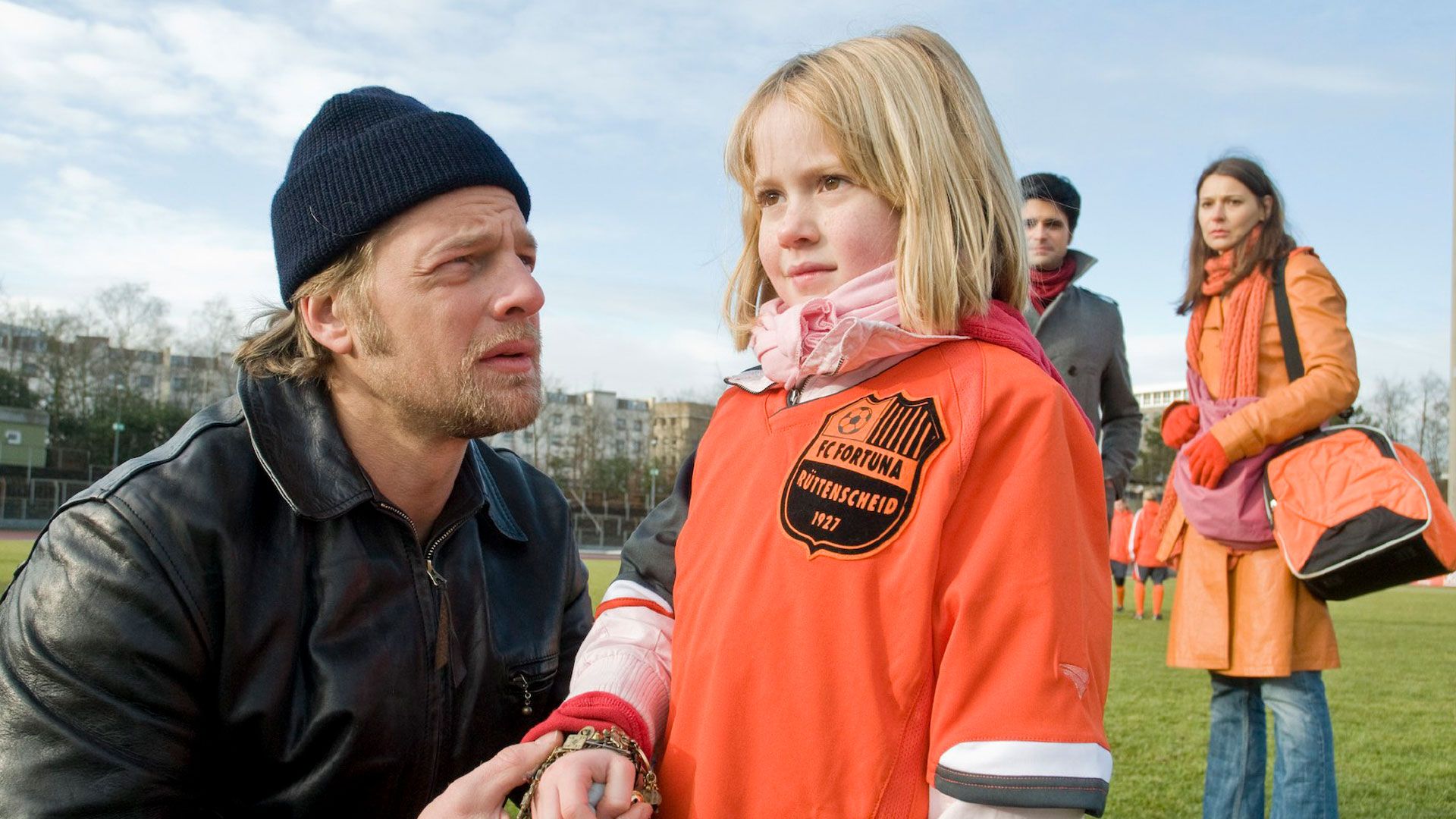 Der letzte Bulle Staffel 1 Folge 8: Das Runde muss ins Eckige