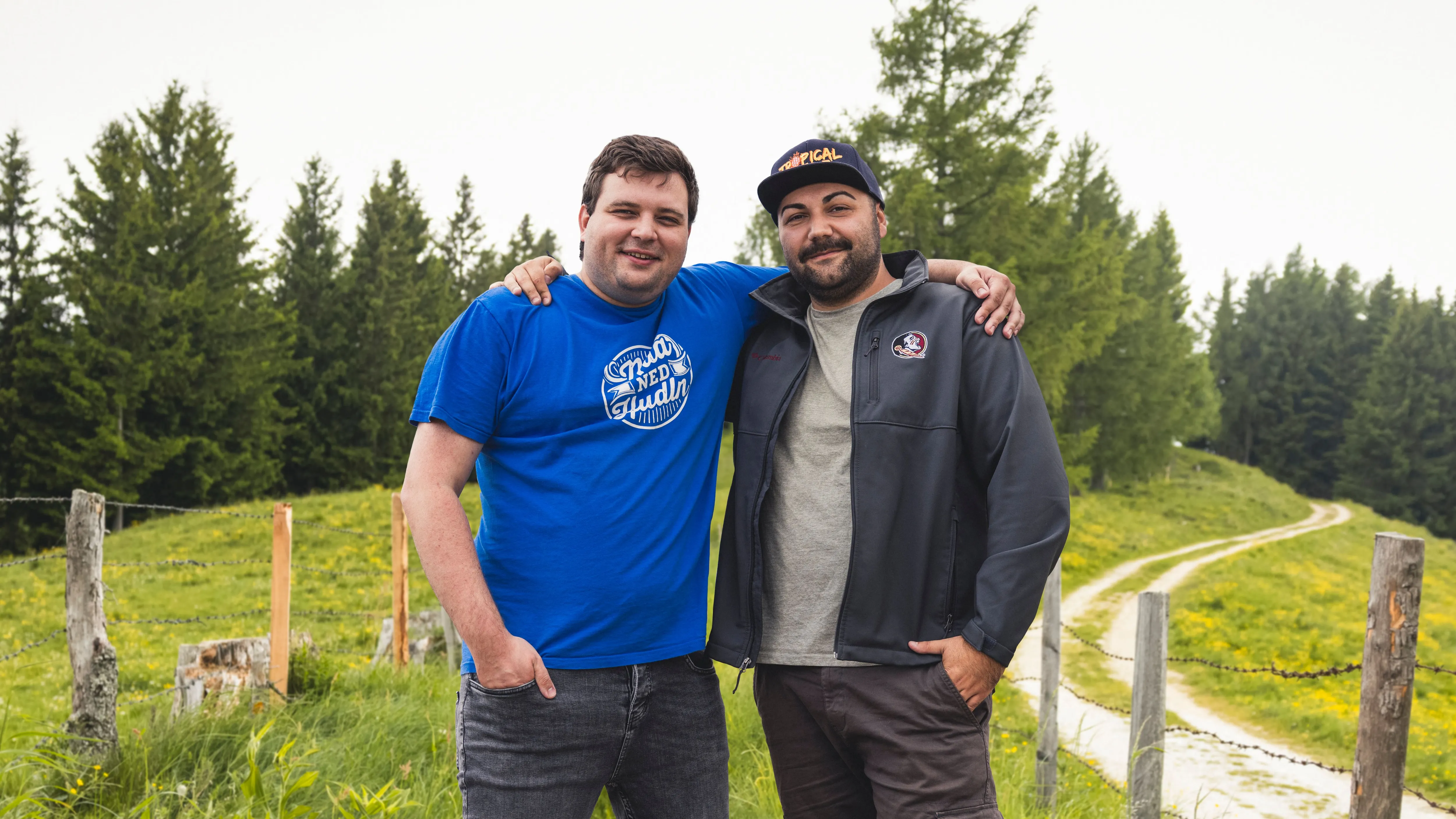 "Forsthaus Rampensau" 2025: Diese Teilnehmer:innen sind in der neuen ...