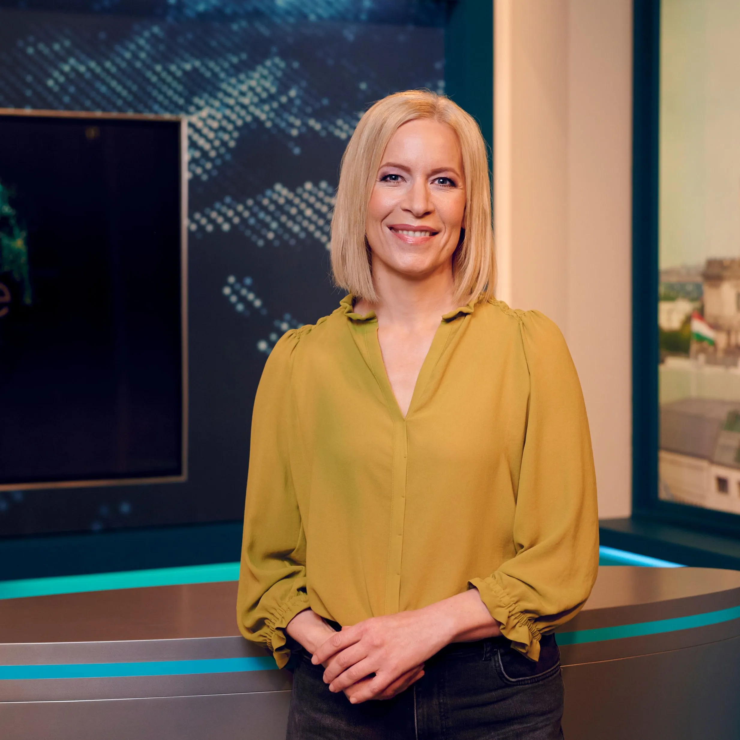 :newstime-Moderatorin Stephanie Puls