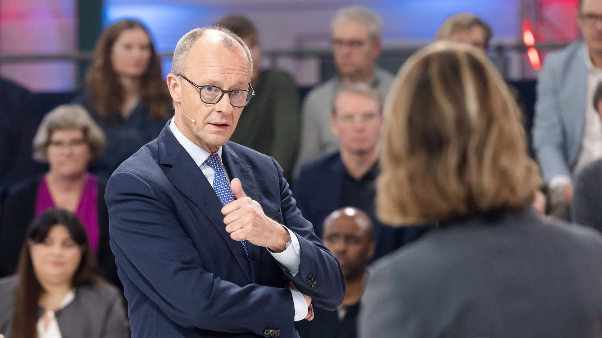Kanzler Merz gesteht Fehler bei "Stadtbild"-Aussage ein: "Würde ich ...