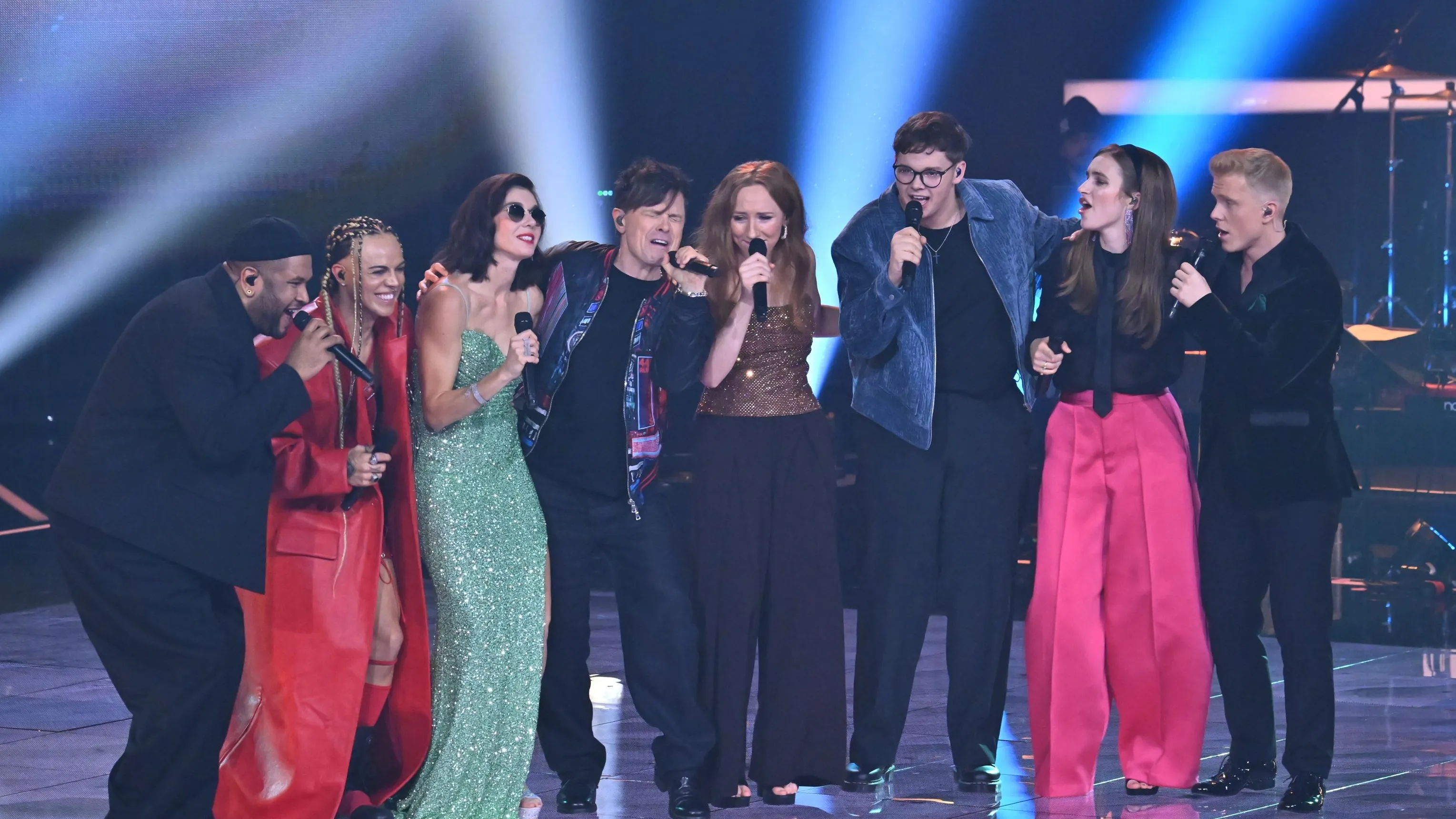 Calum Scott überrascht bei "The Voice" und rührt Nico zu Tränen