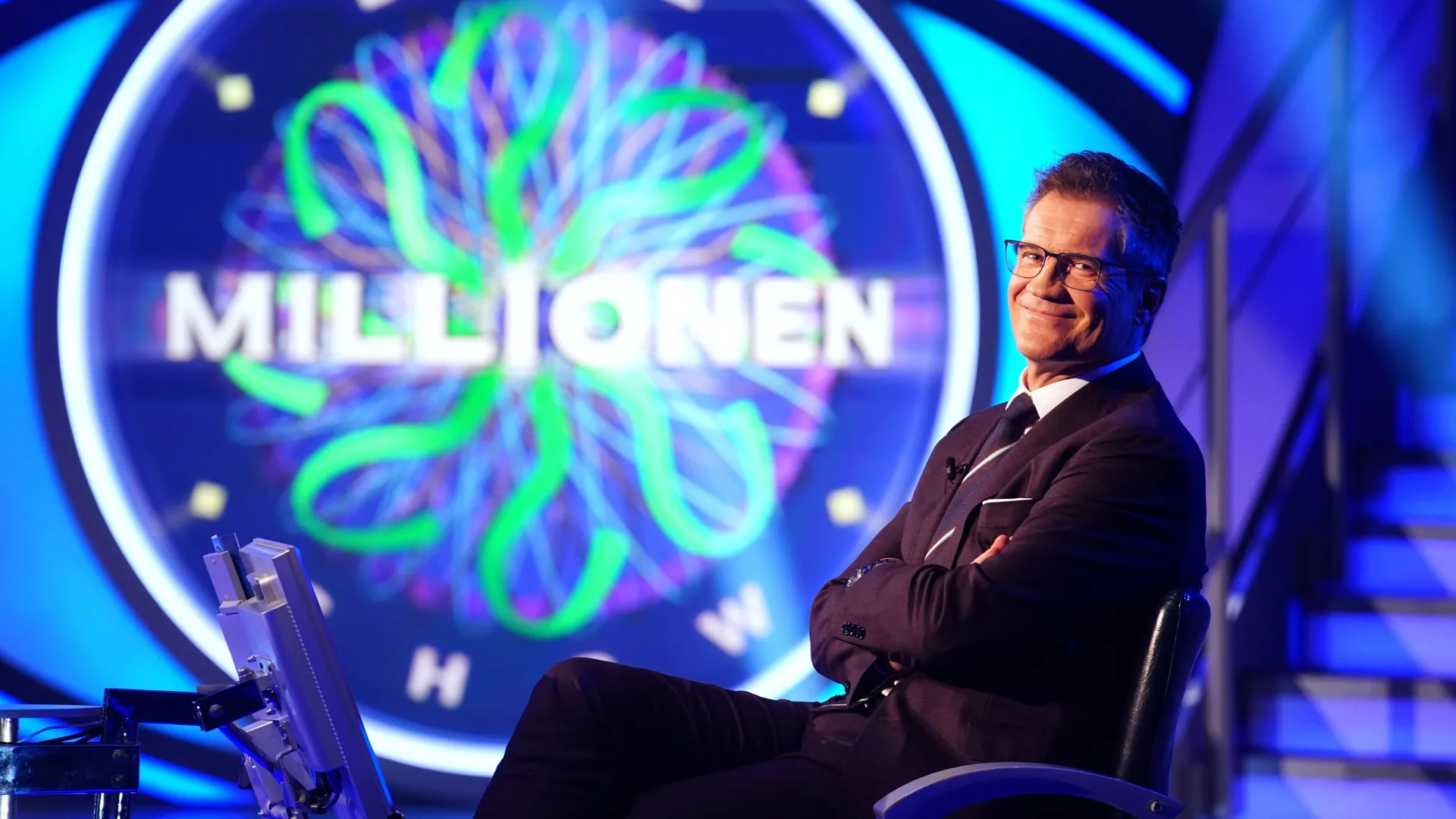 Kult-Quiz "Die Millionenshow": Das waren und sind die Moderator:innen ...