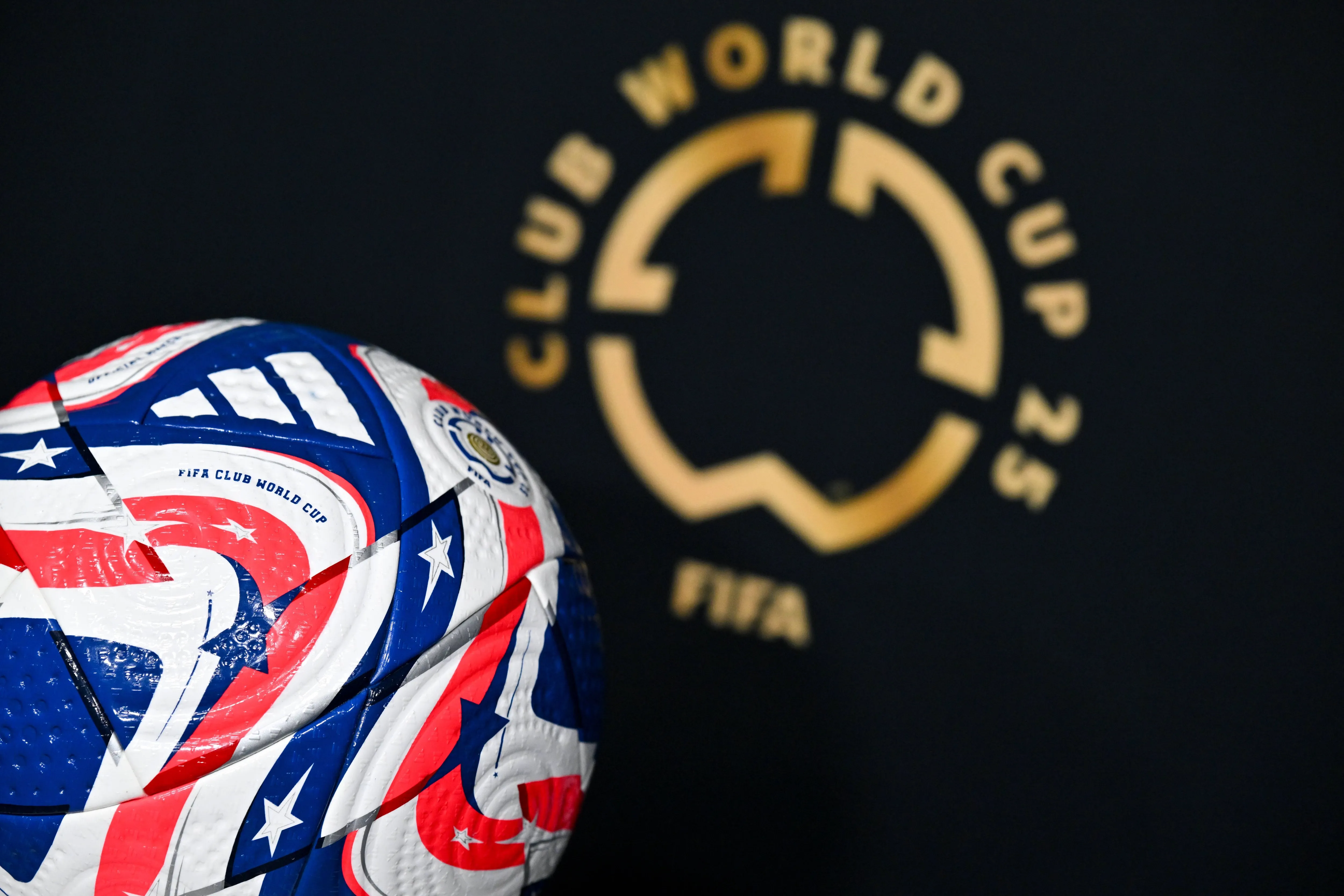 FIFA Klub-WM: FC Bayern vs. Auckland City FC jetzt live im Free-TV ...