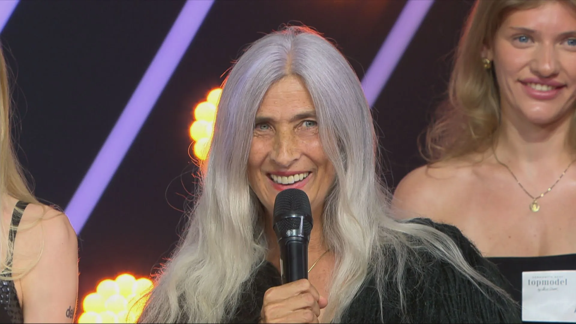 GNTM-Gewinner Moritz Rüdiger teilt erstmals Pärchen-Fotos mit Xenia