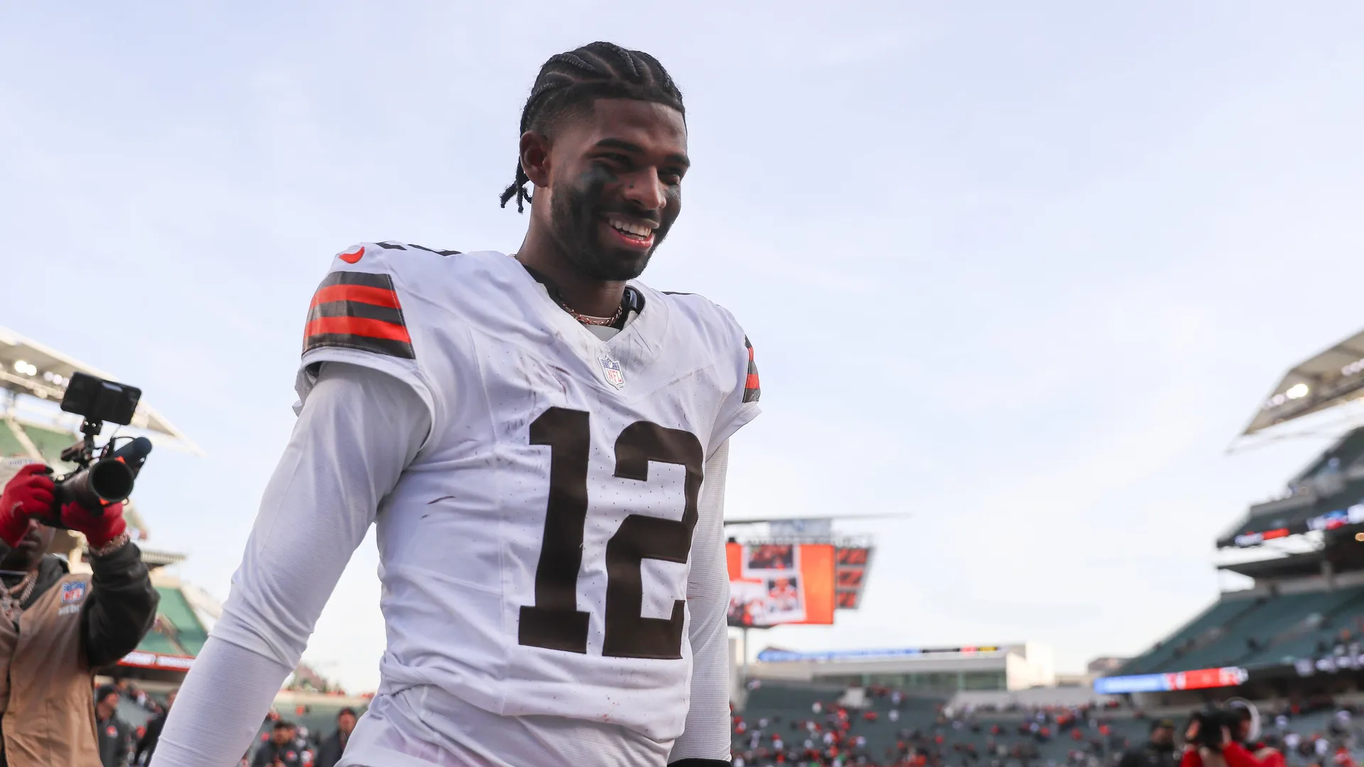 NFL: Shedeur Sanders oder Deshaun Watson - Cleveland Browns haben wohl ...