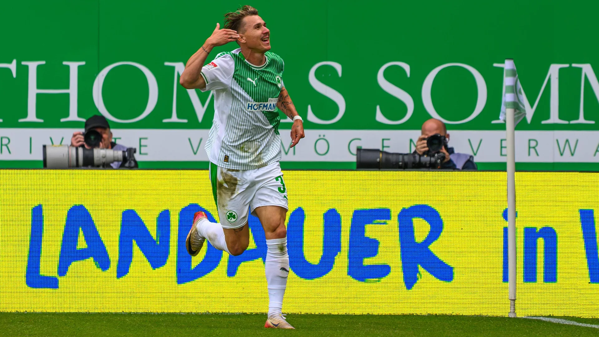 Relegation zur 2. Bundesliga 2026 - SpVgg Greuther Fürth vs. Rot-Weiss ...