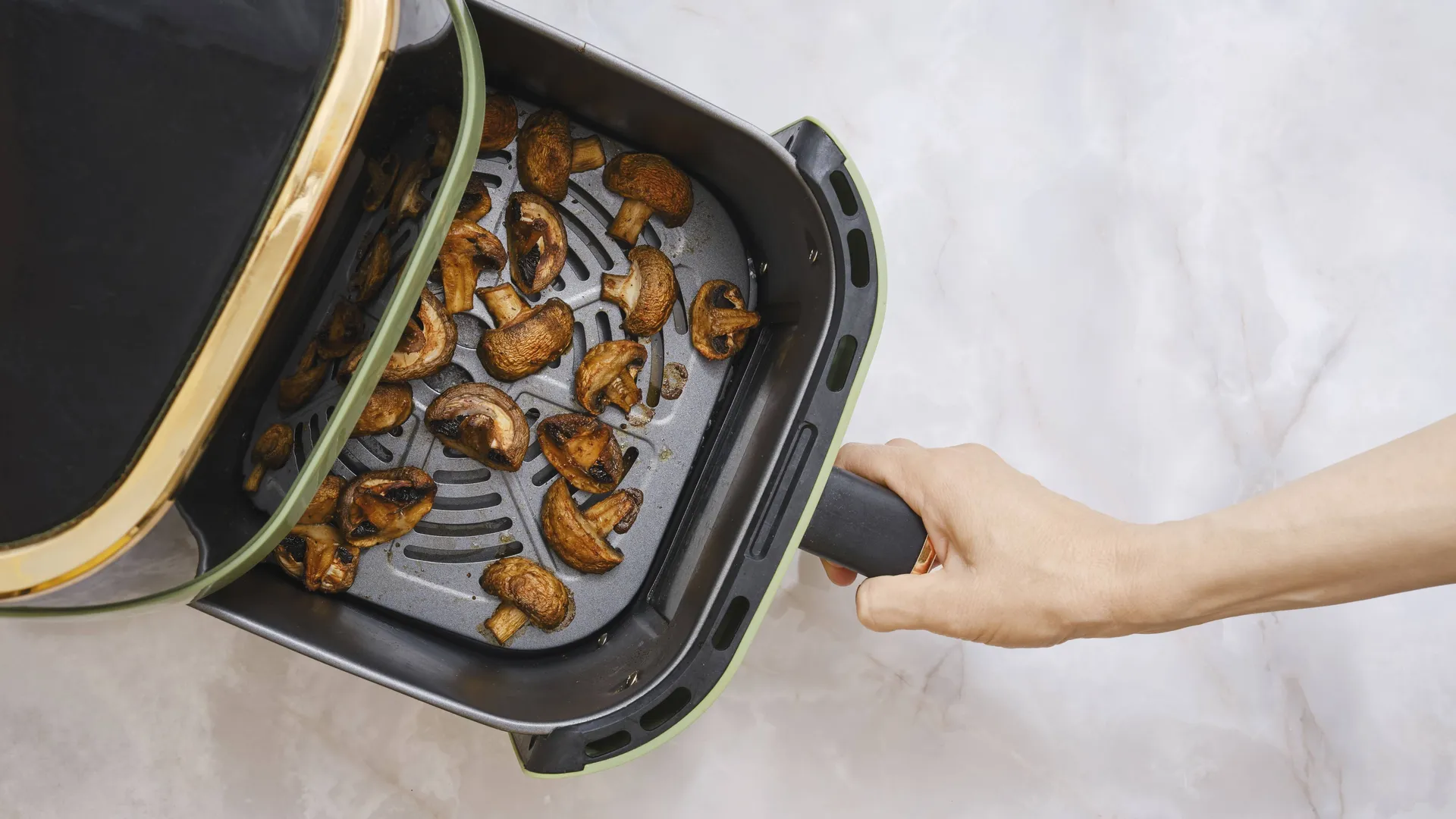 Rückruf für Heißluftfritteuse von Tedi: Ist dein Gerät auch betroffen?