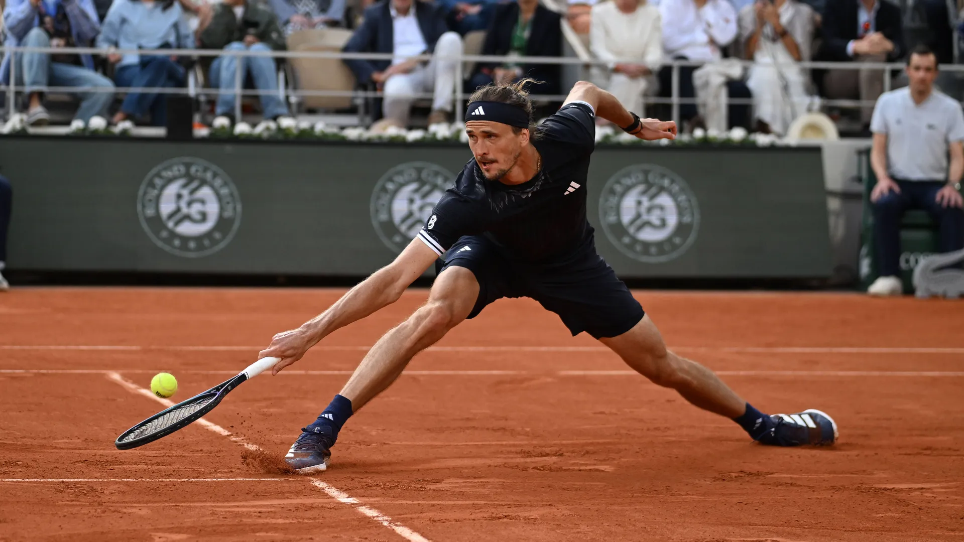 Alexander Zverev vs. Vit Kopriva heute live: ATP-Turnier in Halle im ...